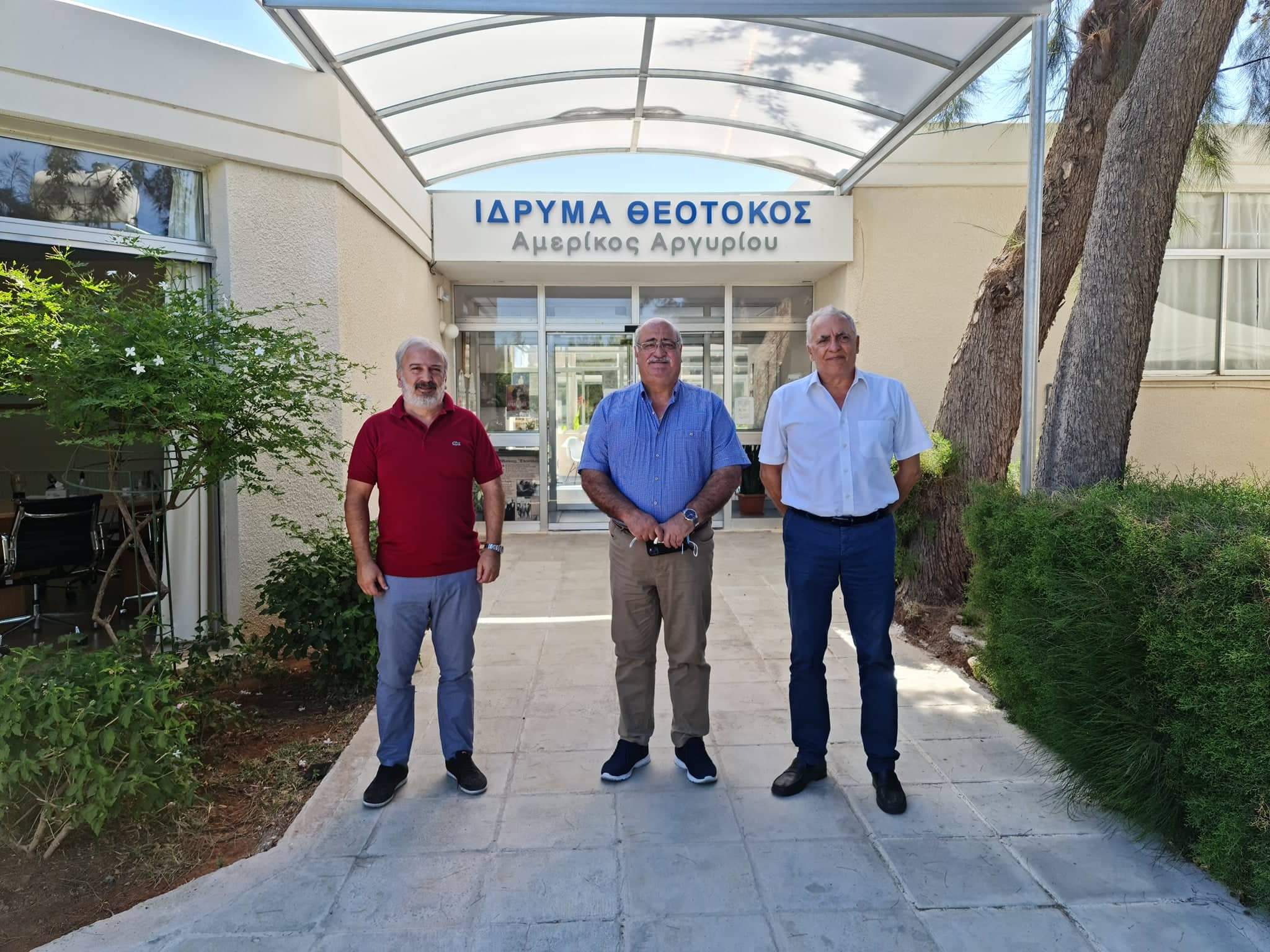 Ο Δήμαρχος Κ. Πολεμιδιών κ. Αναστασίου επισκέπτεται το Ίδρυμα Θεοτόκος ...
